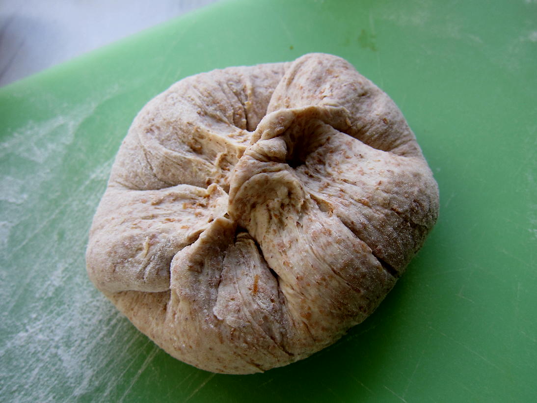 Wanderlust Queen: Lobiani (Georgian bean bread)