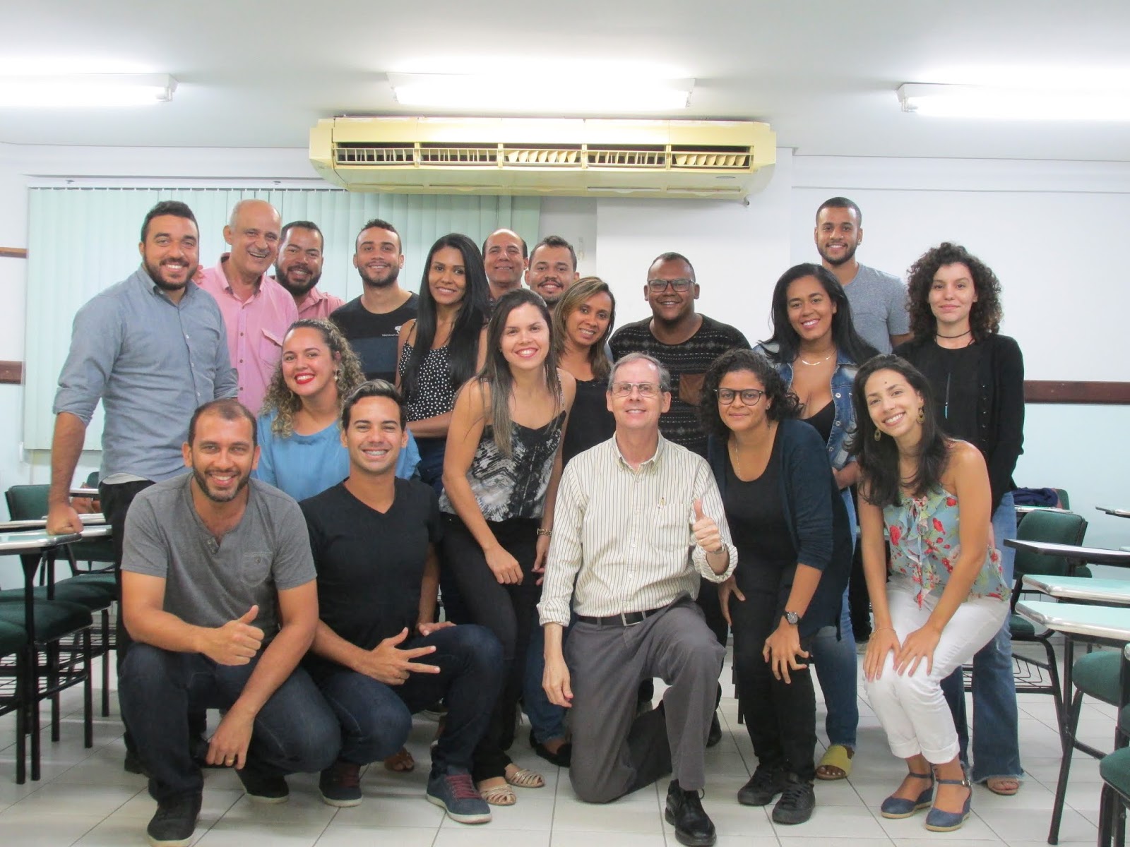 Prof. Artur Reis: FOTOS FAFIRE BUSINESS SCHOOL