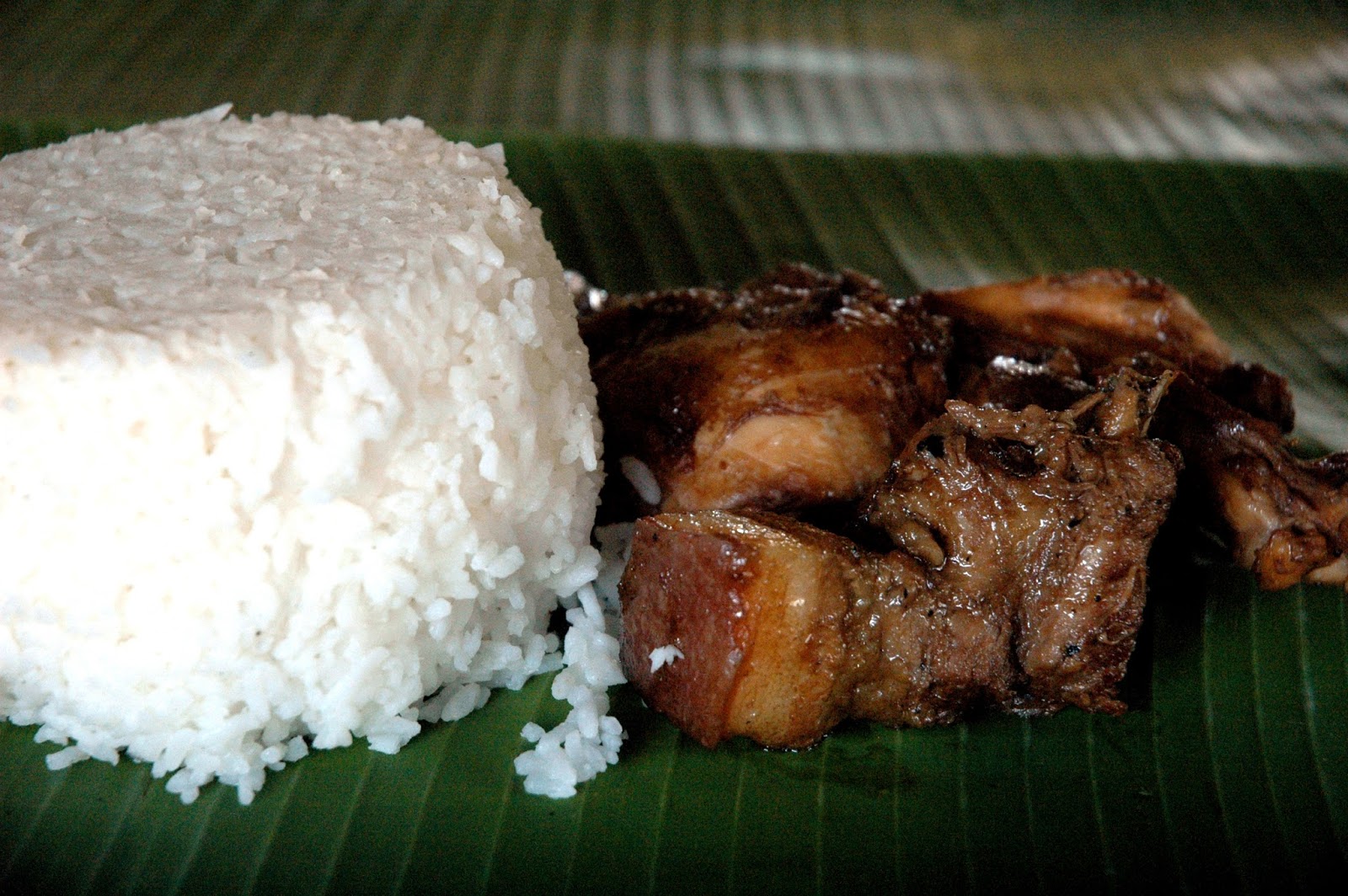 DUDE FOR FOOD: Food Trips: A Boodle Fight at Isdaan Floating Restaurant ...