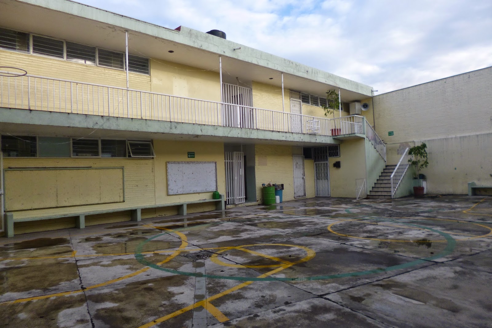 ESC. PRIM. MANUEL RIVADENEYRA Y PALACIO: UN CAMBIO INTERIOR