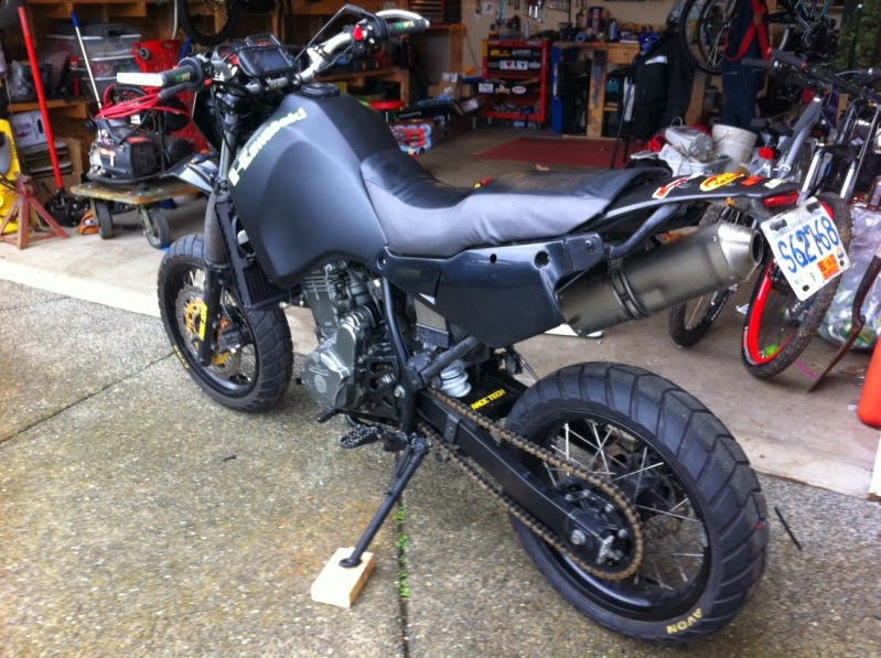 self sufficient slackers: Moto Foto Monday!