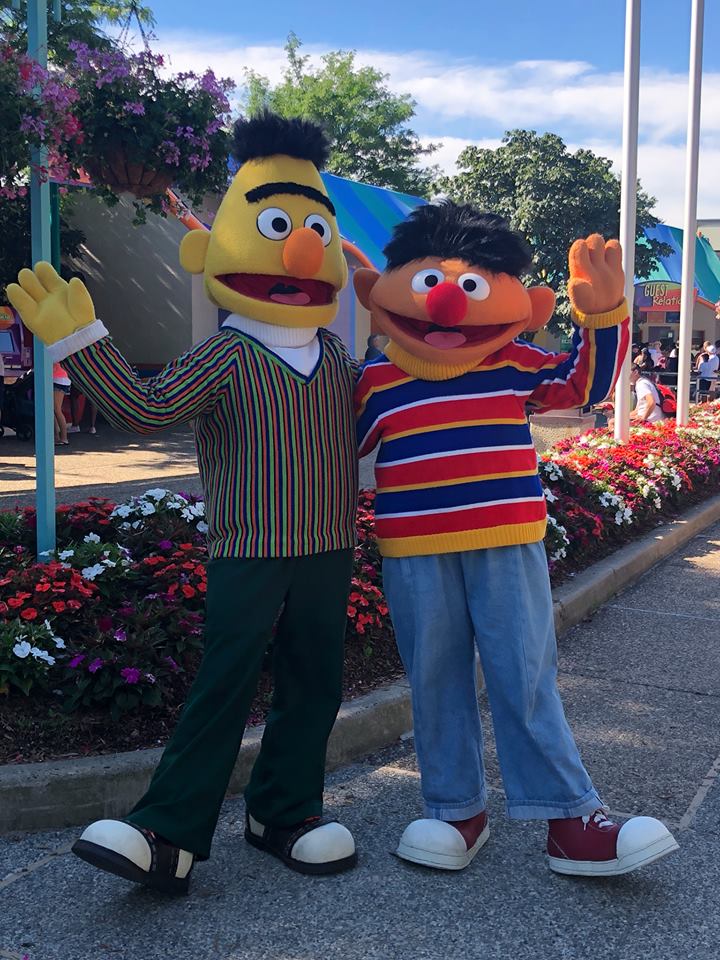 Autumn Review of Sesame Place: The Count's Hello Halloween Spooktacular ...