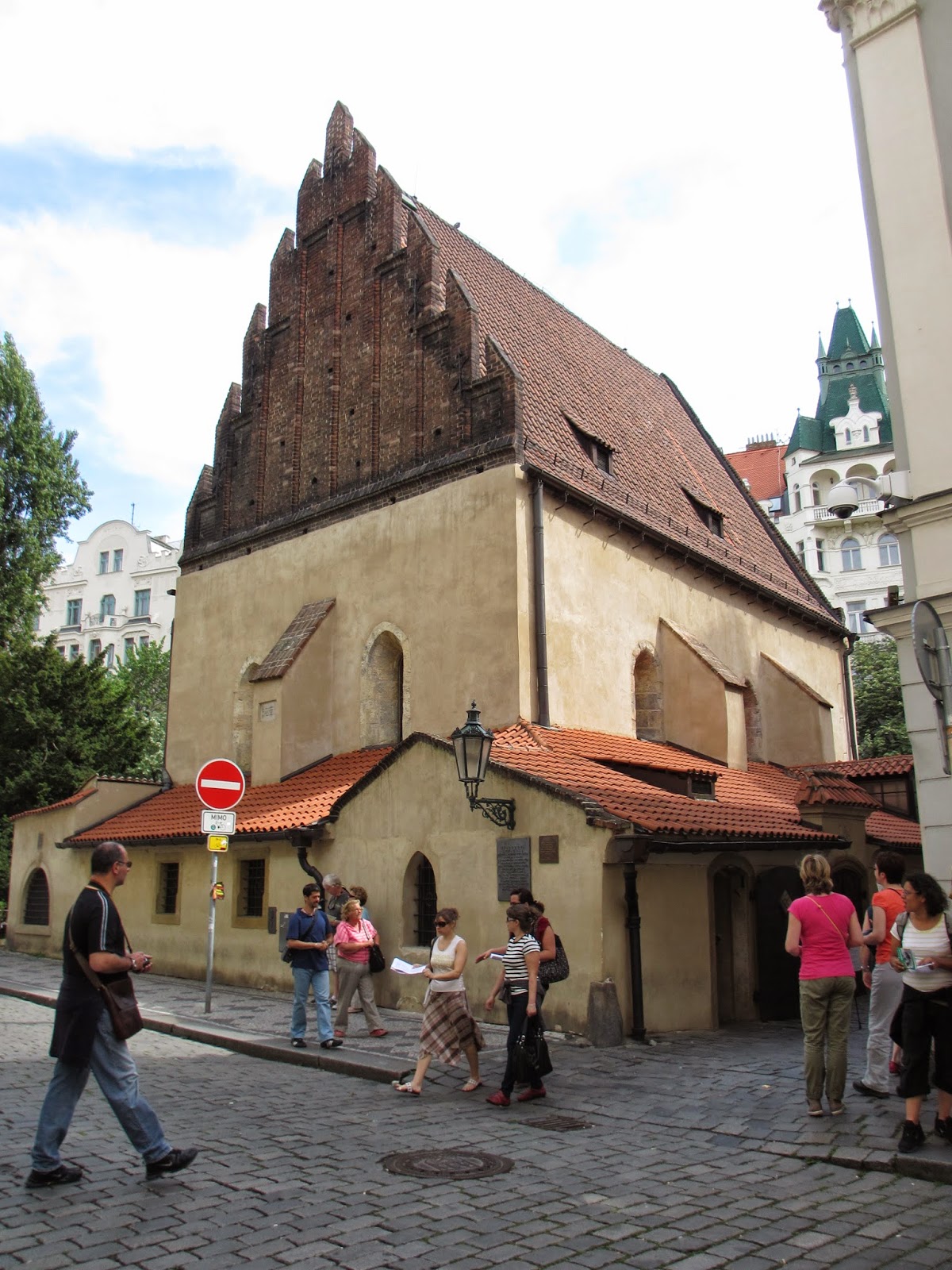 Cannundrums: Old New Synagogue - Prague