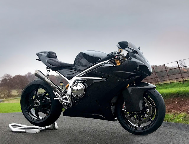 Norton Superlight 650 - RocketGarage - Cafe Racer Magazine