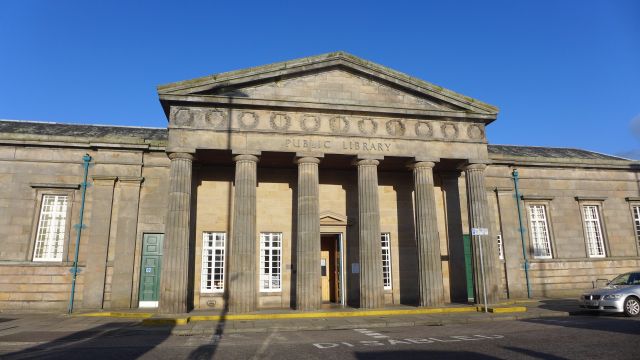 popy: Inverness, Scotland