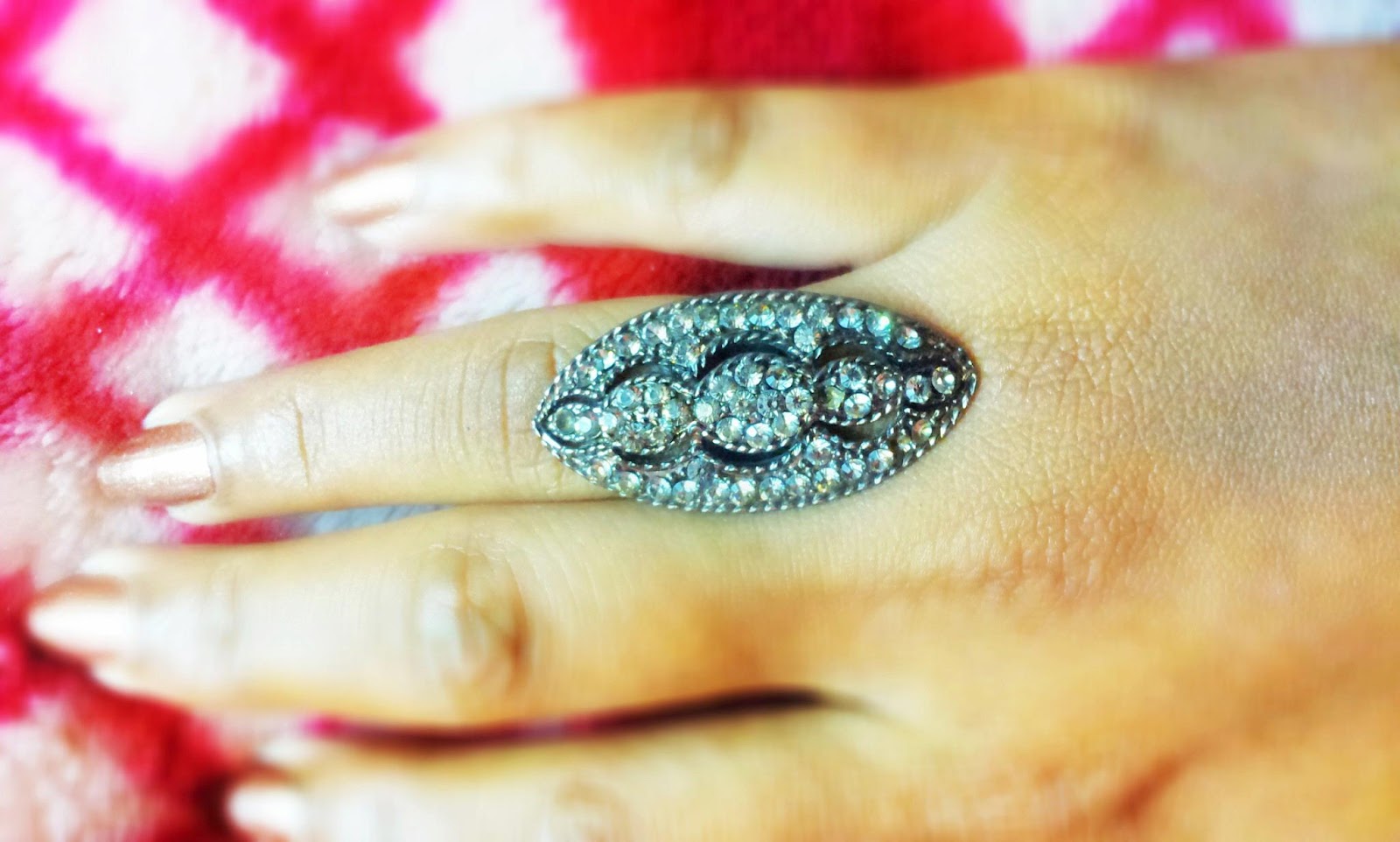 Flawed, Cracked ...But Rare!: Junk Jewellery