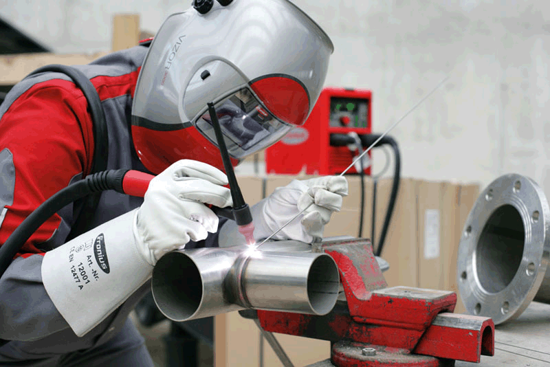 Defina o processo de soldagem TIG (GTAW) - Inspetor Provas