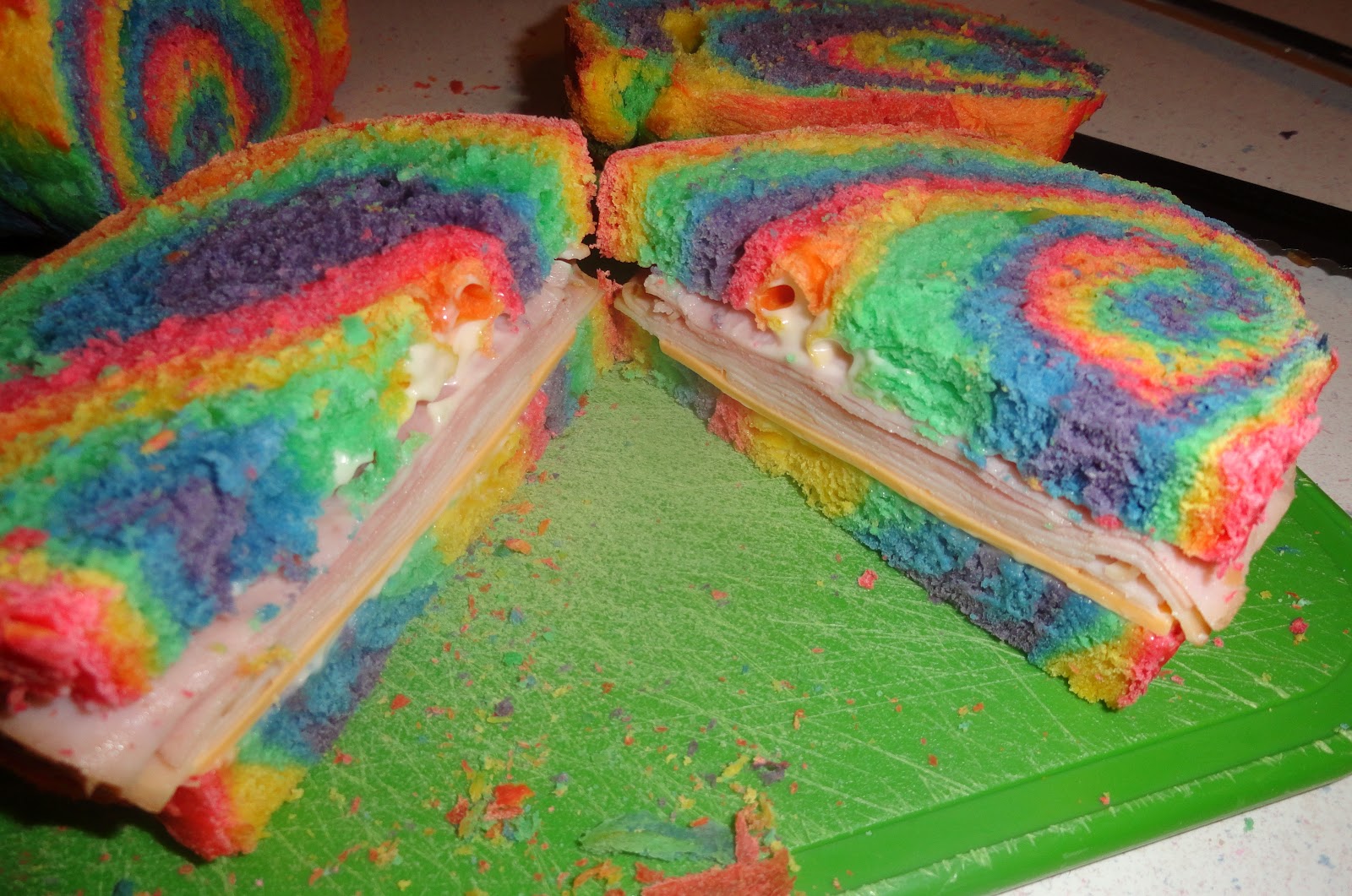 theArtisticFarmer: Soft Rainbow Sandwich Bread