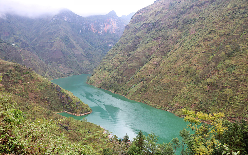 Vietnam closeup: Ma Pi Leng