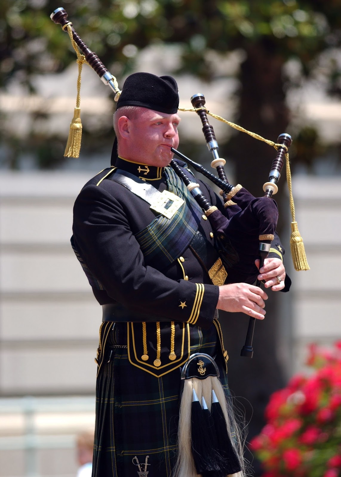 Lou Cadle Books: Bagpipers