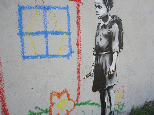 Banksy “Kid House” New Street Piece In Los Angeles – StreetArtNews