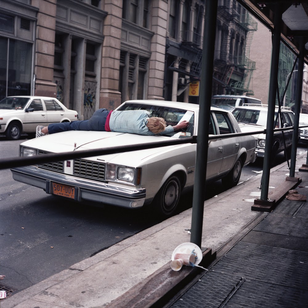 Fascinating Photographs That Capture Street Scenes of New York City in ...