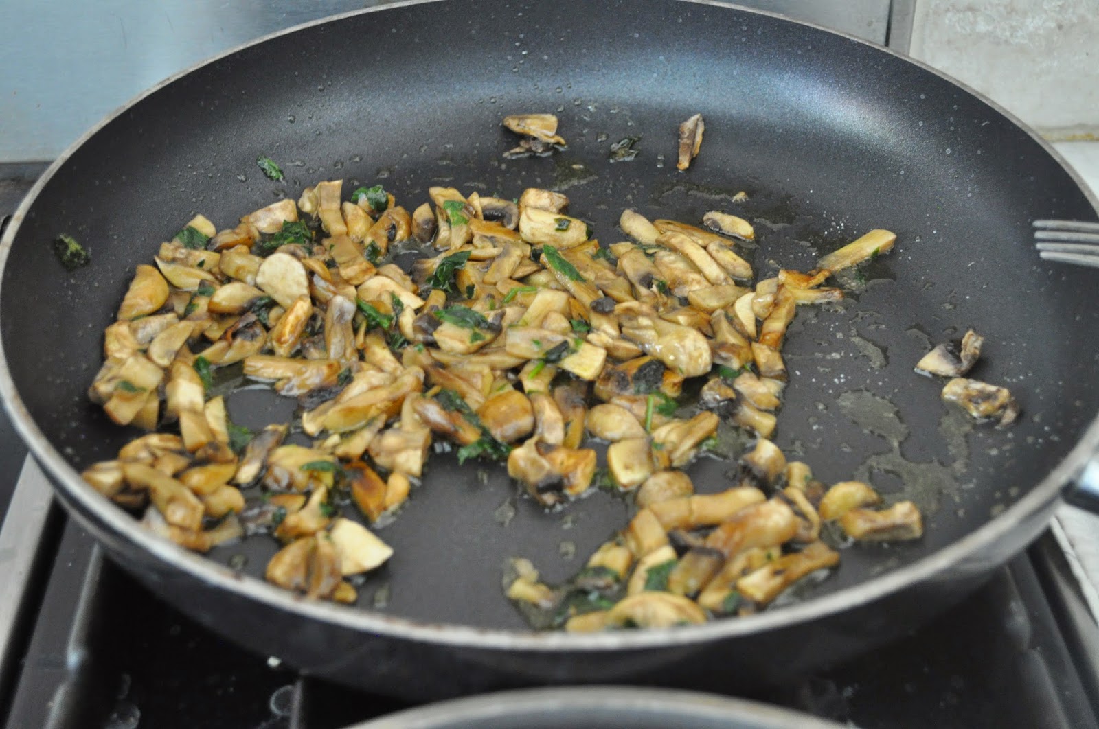 Cooking with Manuela: Crespelle with Creamy Mushrooms