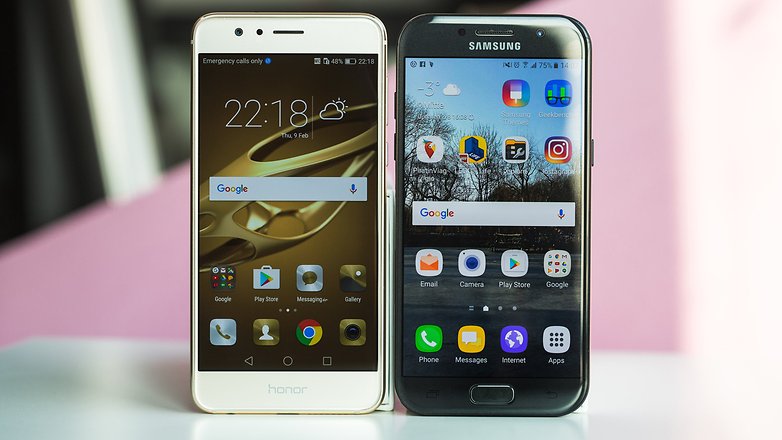 Face to Face: Samsung Galaxy A5 2017 vs. Huawei honor 9