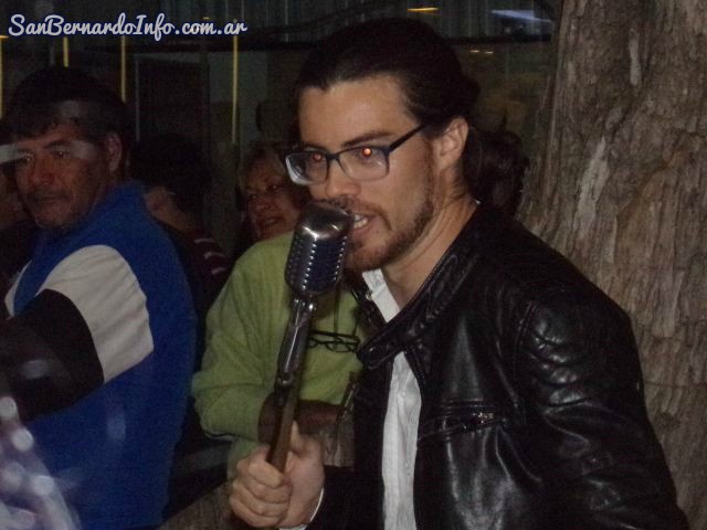 Maxi Borgaro, cantando con el corazón ~ San Bernardo Info