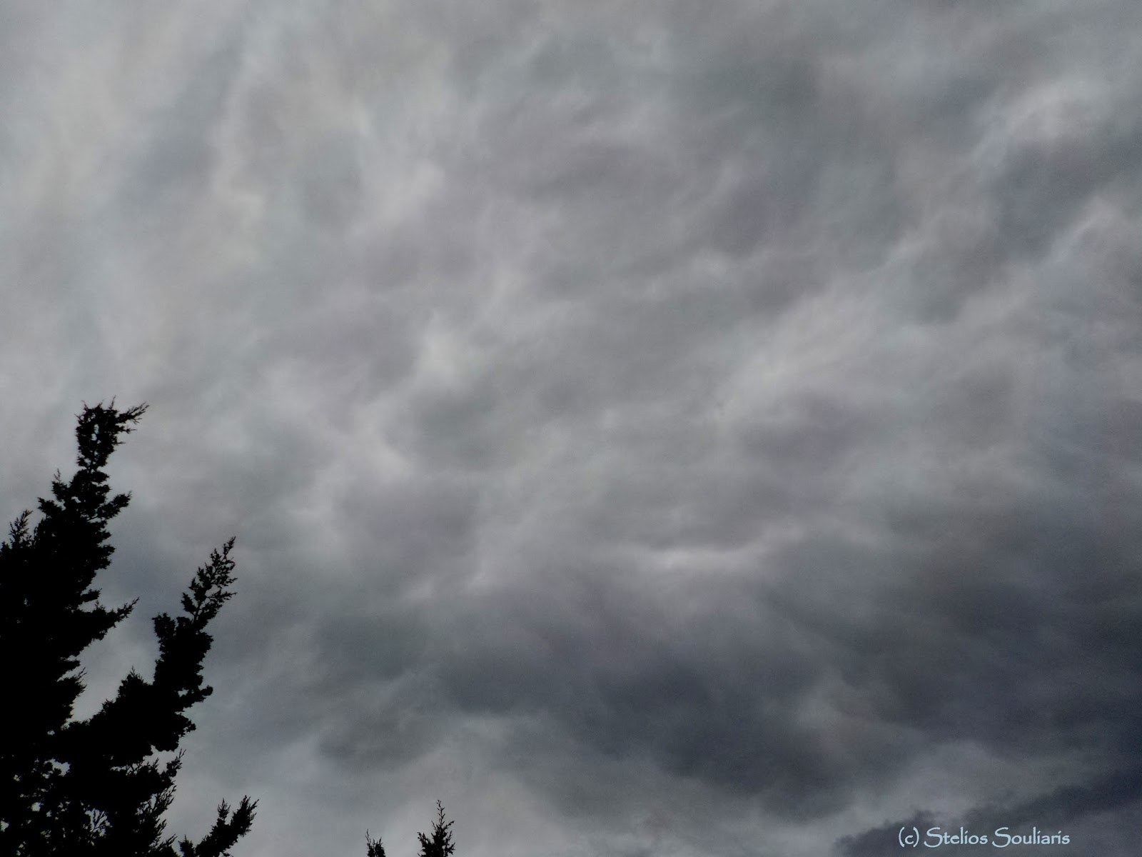 Meteokeraunos Creta: Undulatus Asperatus - Mammatus σύννεφα