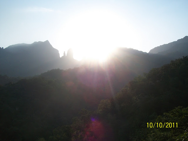 Trekking Moments: MAHULI FORT TREK