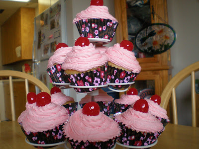 Kandy's Kitchen Kreations: Kandy's Kupcakes
