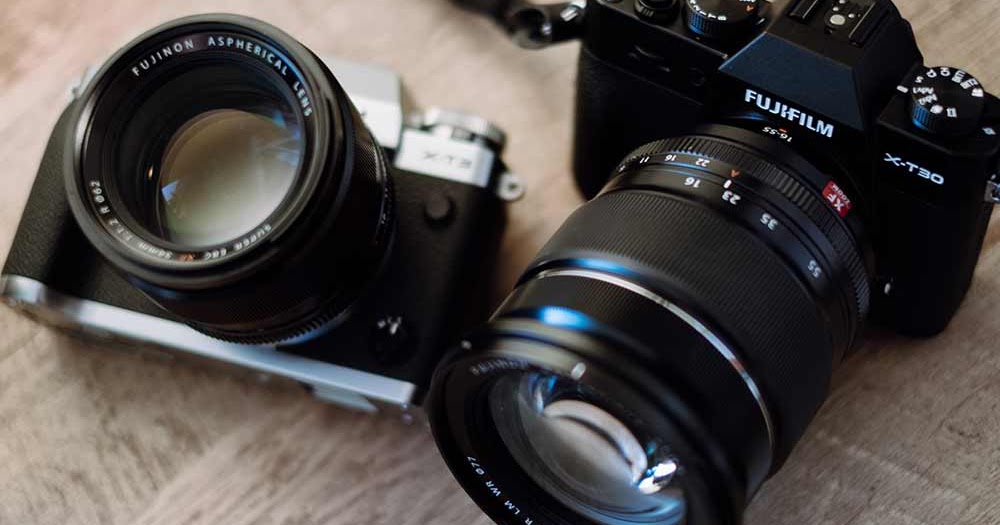 CSC (Compact System Camera)