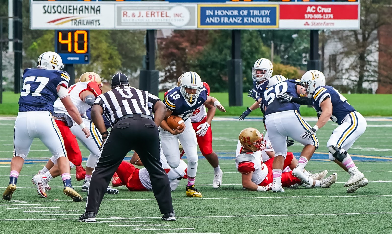 Lycoming Football: Lycoming Football - Warriors Battle In Key Game ...