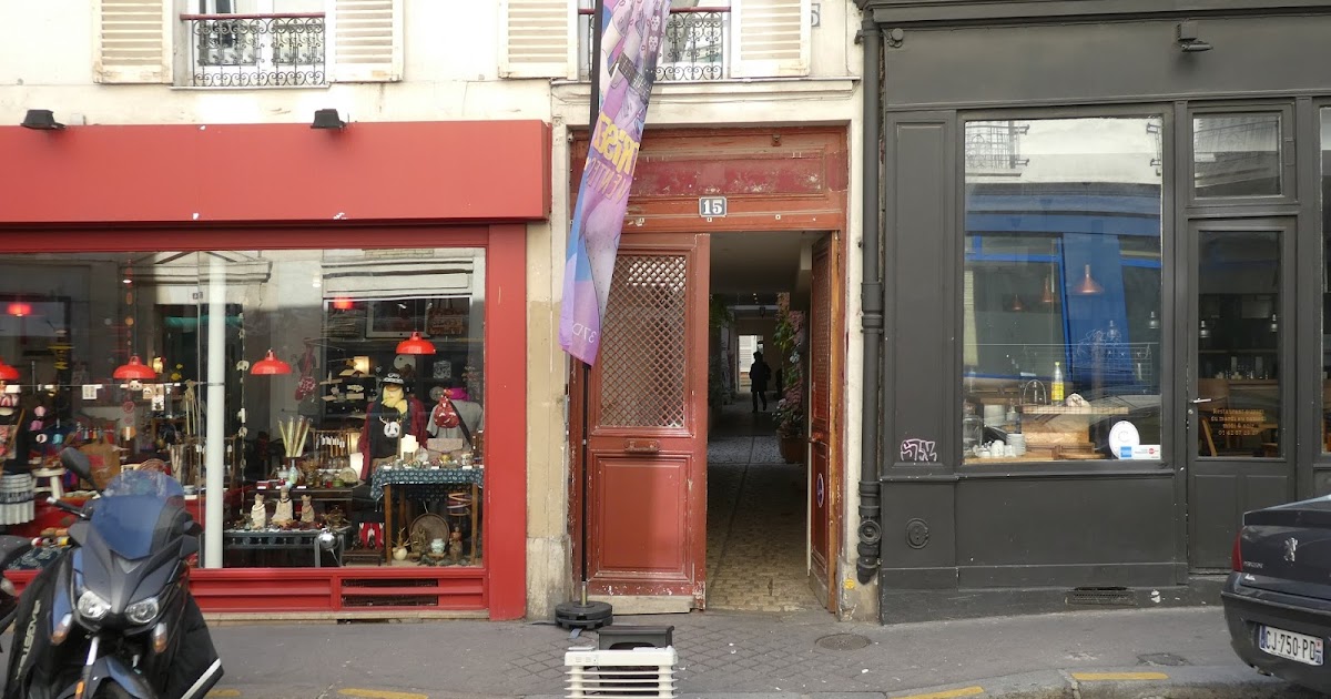 Paris-bise-art : Petit passage fleuri rue André del Sarte