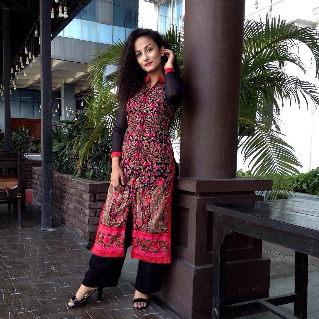 Sristi Ghimire | Wallpaper | Images | Pic Hd | Photo | Image Hd | sristi321