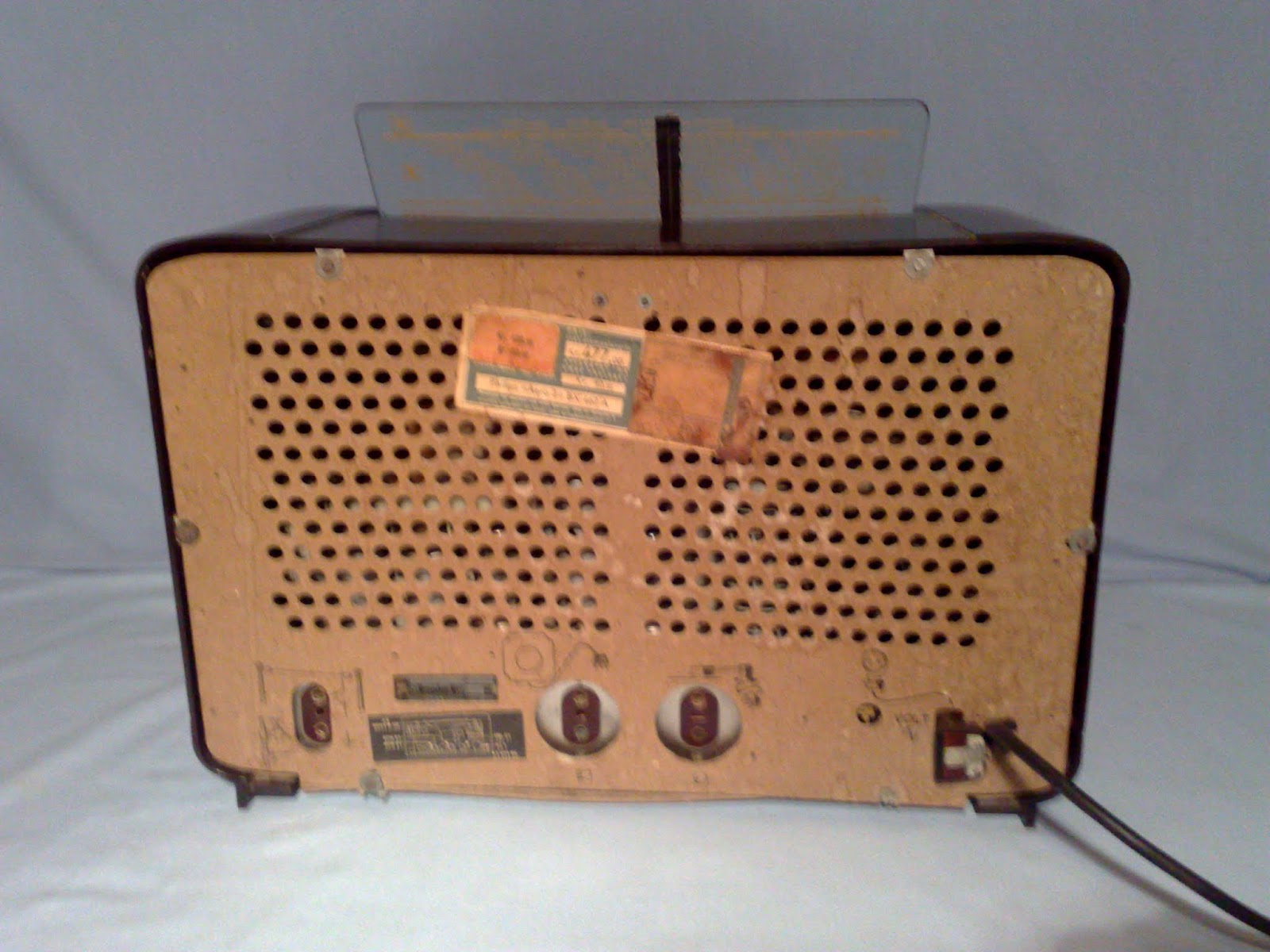 TOMS TECH TOYS: PHILIPS OLD RADIOS