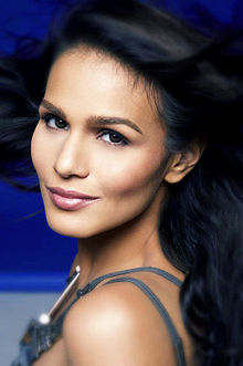 Iza Calzado Filipina Actress TV Host Model | Maria Izadora Ussher ...