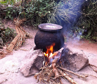 Musings on Life in Hong Kong: 3-Stone Stoves