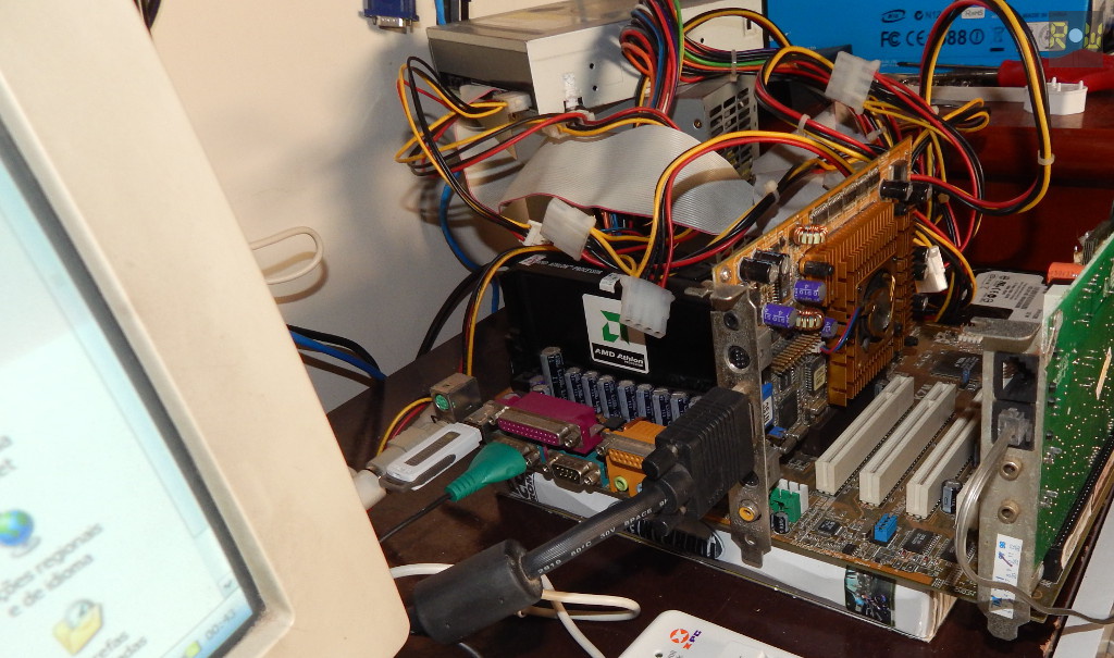 Nos anos 1990, as conexões eram assim (Parte 3 – Configurando um modem ...