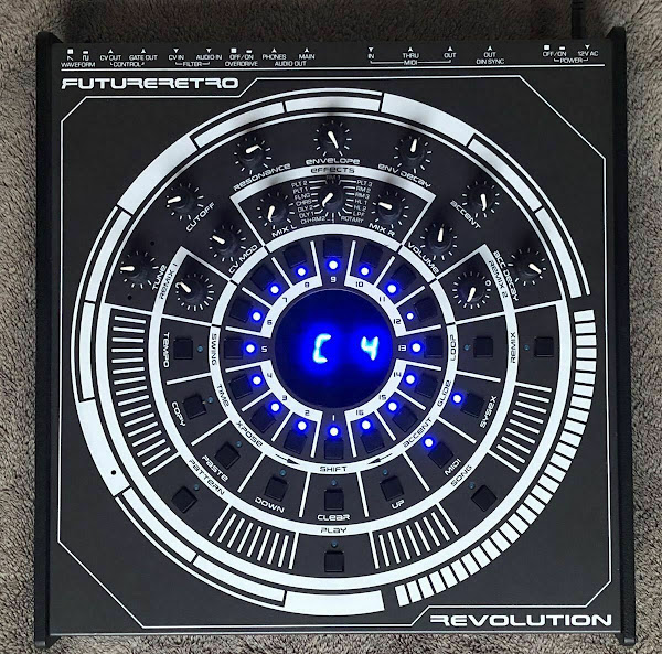 MATRIXSYNTH: FUTURE RETRO Revolution R2 TB-303 Monophonic Analog ...