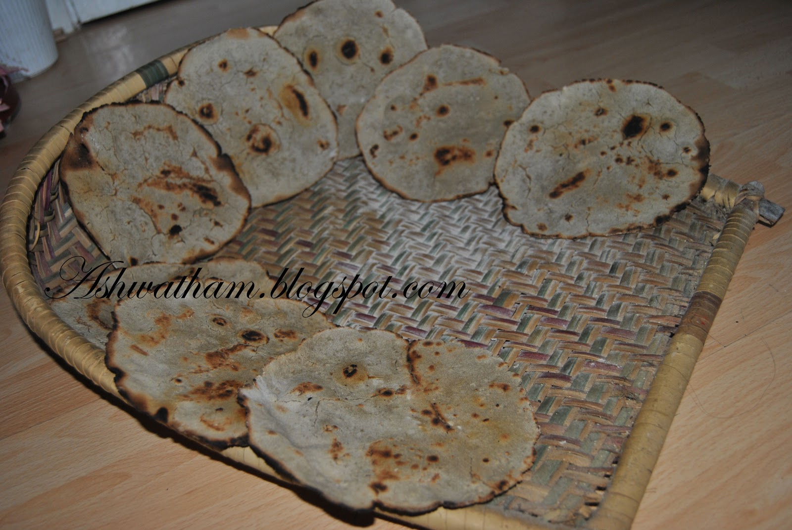 Ashwatham: Sajja Rotte / Millet roti