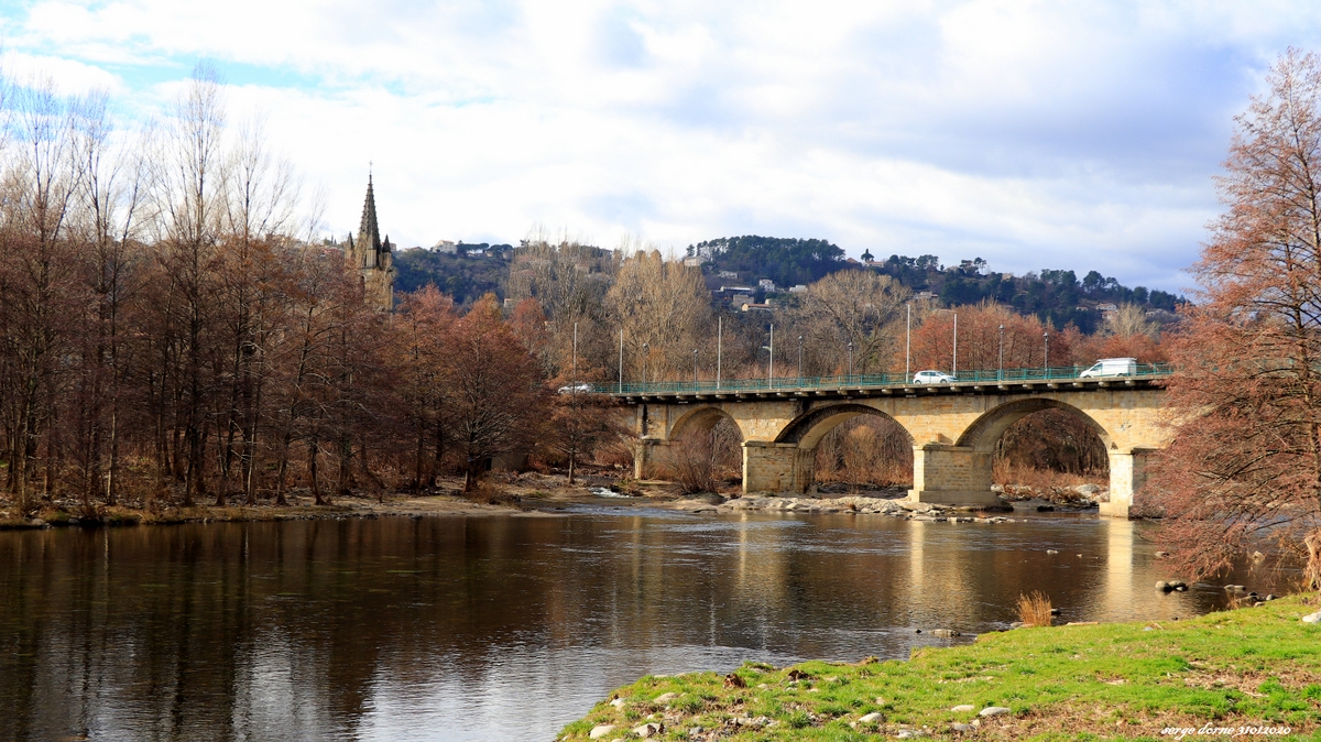 NATURE EN LIGNE ..... LE PHOTOBLOG de SERGE: UCEL en SUD-ARDÈCHE opus 4 ...