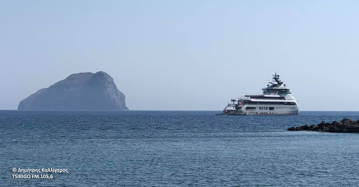 ΤΣΙΡΙΓΟ FM: ''OLIVIA O'' TO ΜΟΝΑΔΙΚΗΣ ΣΧΕΔΙΑΣΗΣ MEGAYACHT ΠΟΥ ΤΡΑBHΞΕ ...