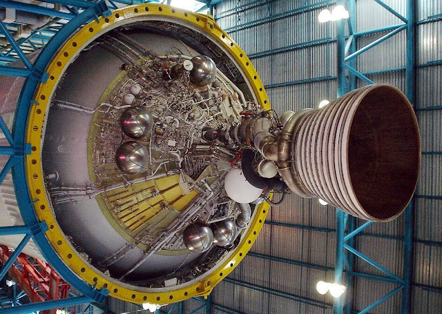 Plastic Models on the Internet: Space vehicles walkaround vol.1: Apollo ...