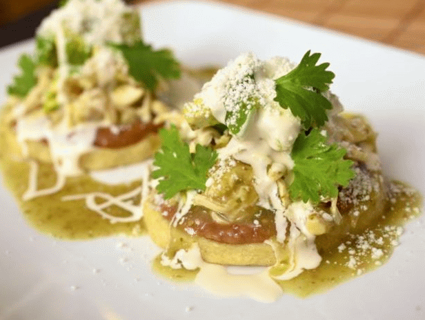 SOPES DE POLLO ~ RECETAS RICAS DE COMIDA MEXICANA