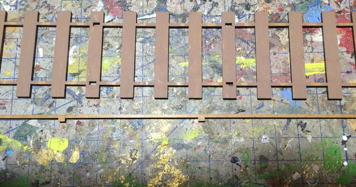 Major Thomas Foolery's War Room: Sarissa MDF Train Track