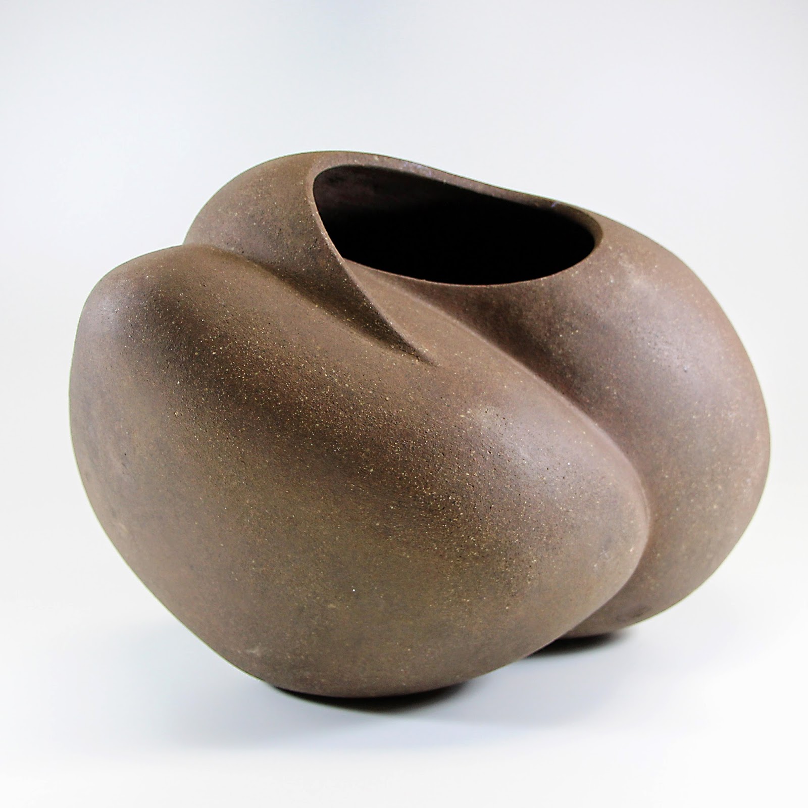 Cerâmica Contemporânea Brasileira: Roselia Ikeda