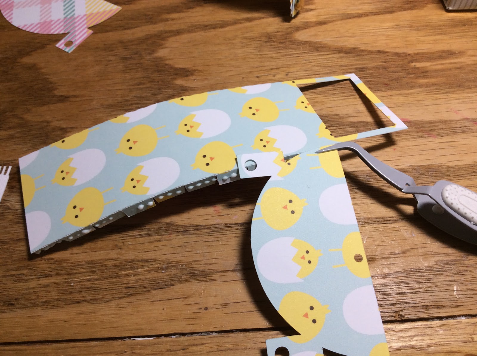 Papercrafts and other fun things: A Paper Baby Carriage For a Baby Shower