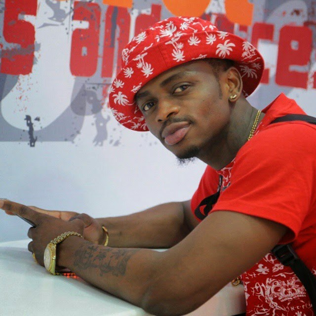 Picha: Diamond Platnumz 'Baba mtarajiwa' aanza kukusanya midoli ya ...