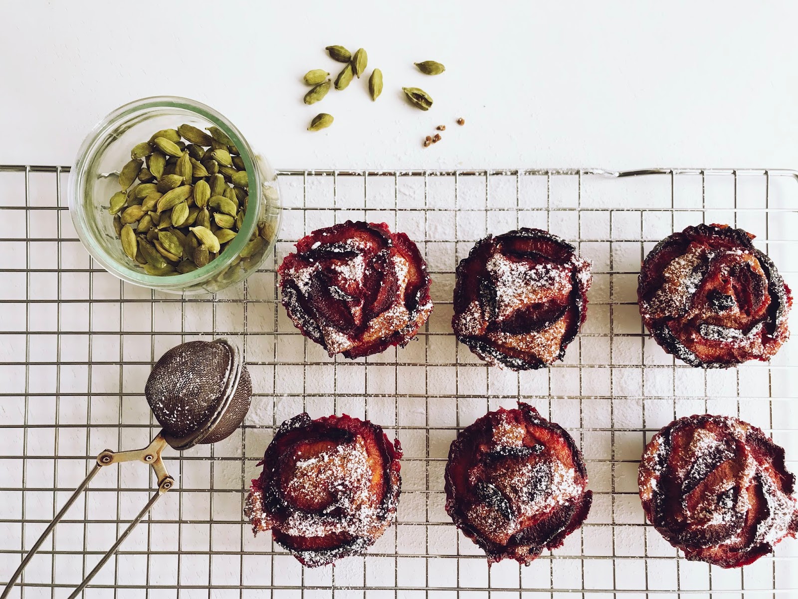 .jazzino.: Ploomi-tatramuffinid