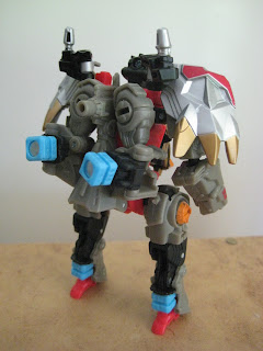 ChCse's blog: Toy Review: Transformers PCC Grimstone w/ Dinobots