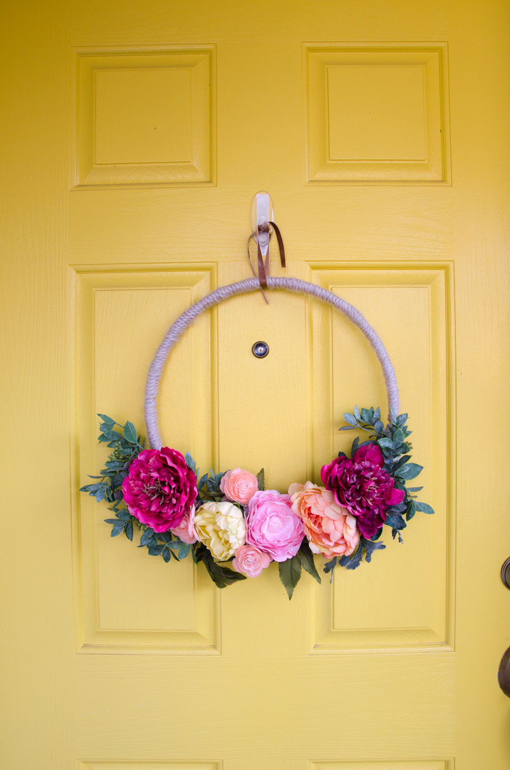 Modern Embroidery Hoop floral Wreath Tutorial Spring or Summer ...