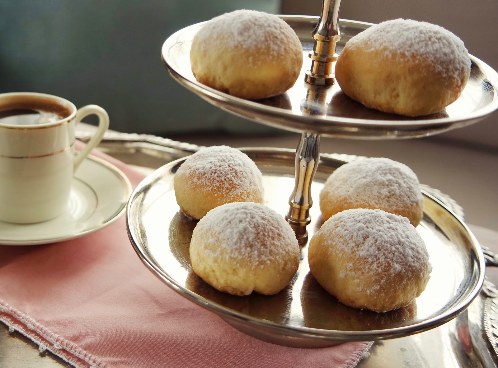 Bige's Happy Kitchen: Turkish Delight Surprise Cookies