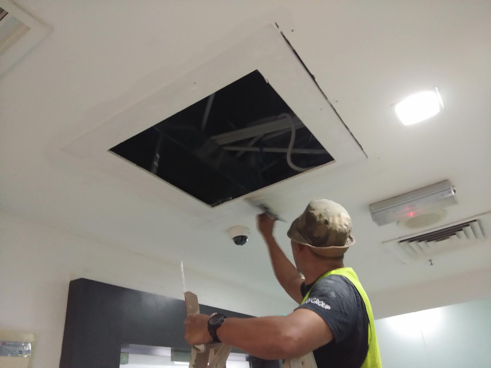 Plaster Siling/Specialist Plaster Ceiling (SBDICE): Kerja Membaikpulih ...