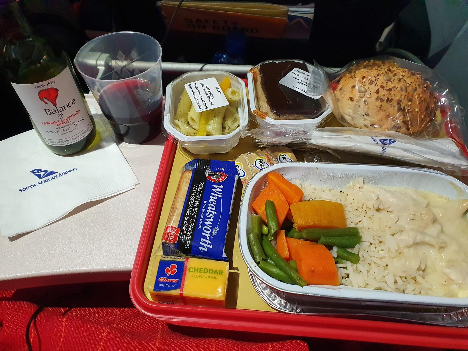 Como é voar com a Fly Saa | Apaixonados por Viagens | Roteiros e Dicas ...