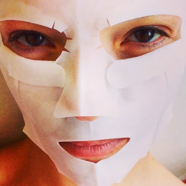 Models and Face Masks: The Rising Selfie Phenomenon - For Urban Women ...