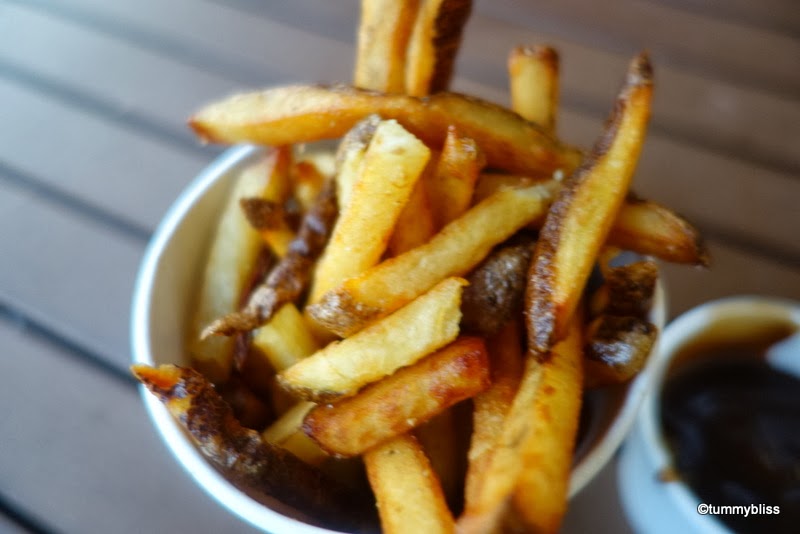 to devour...: New York Fries