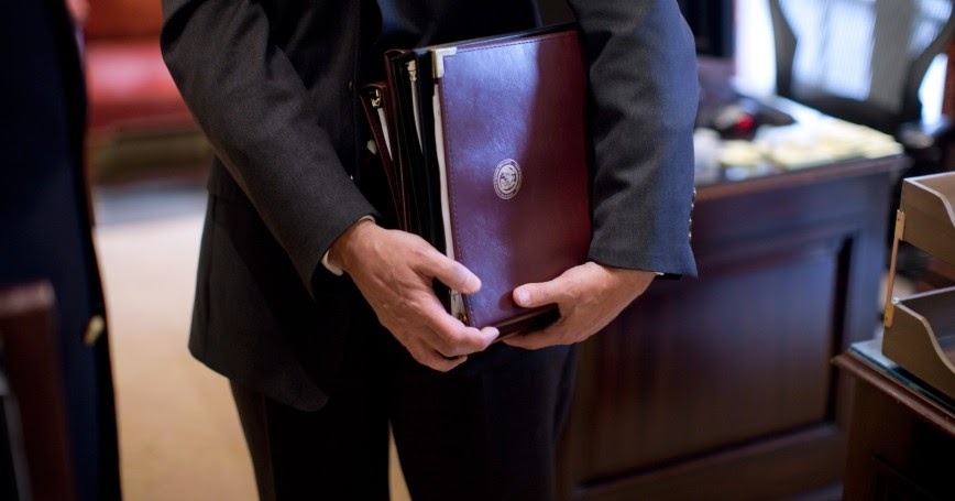 CIA Officer Morgan Muir Will No Longer Provide President Biden's Daily ...