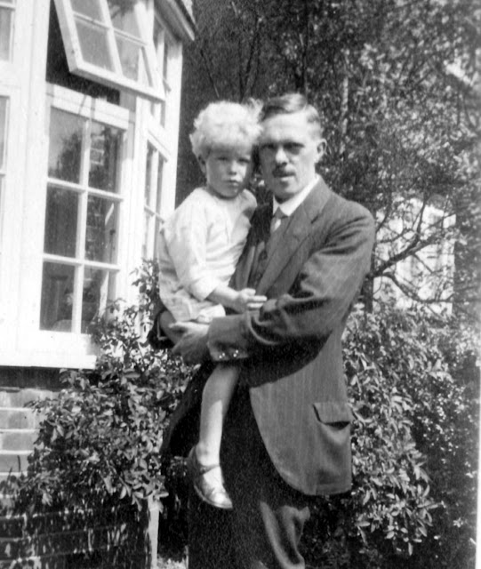 Bill's Daily Photo: Richard Holroyd Glauert. 21/12/1925 - 24/3/2016